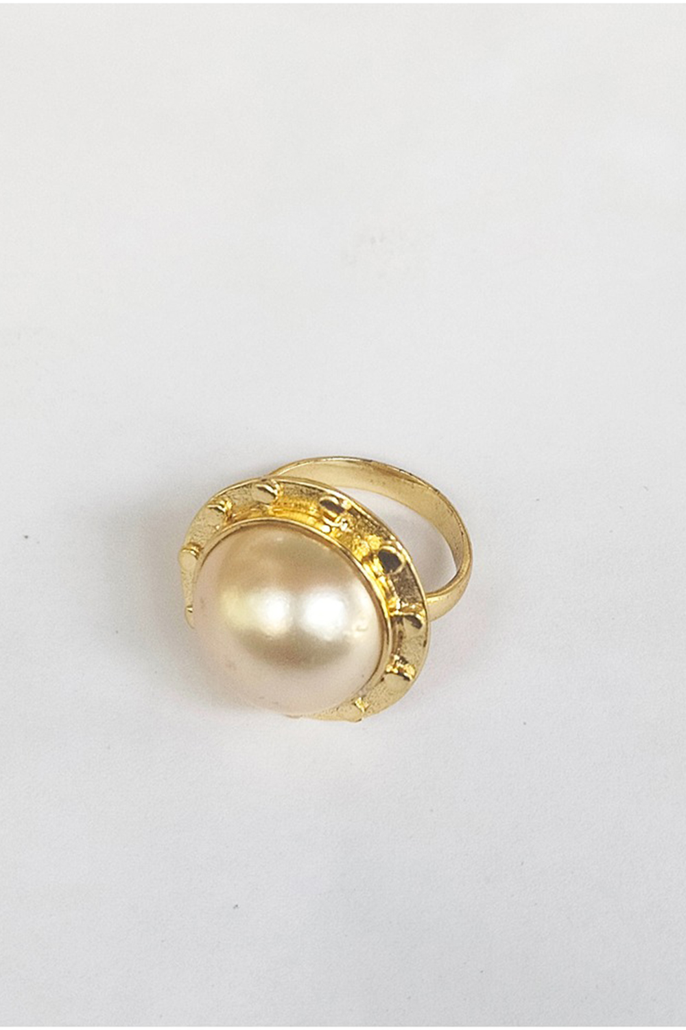 BBLING BY MEGHANA presents Sangria Pearl Luxe Ring exclusively at FEI